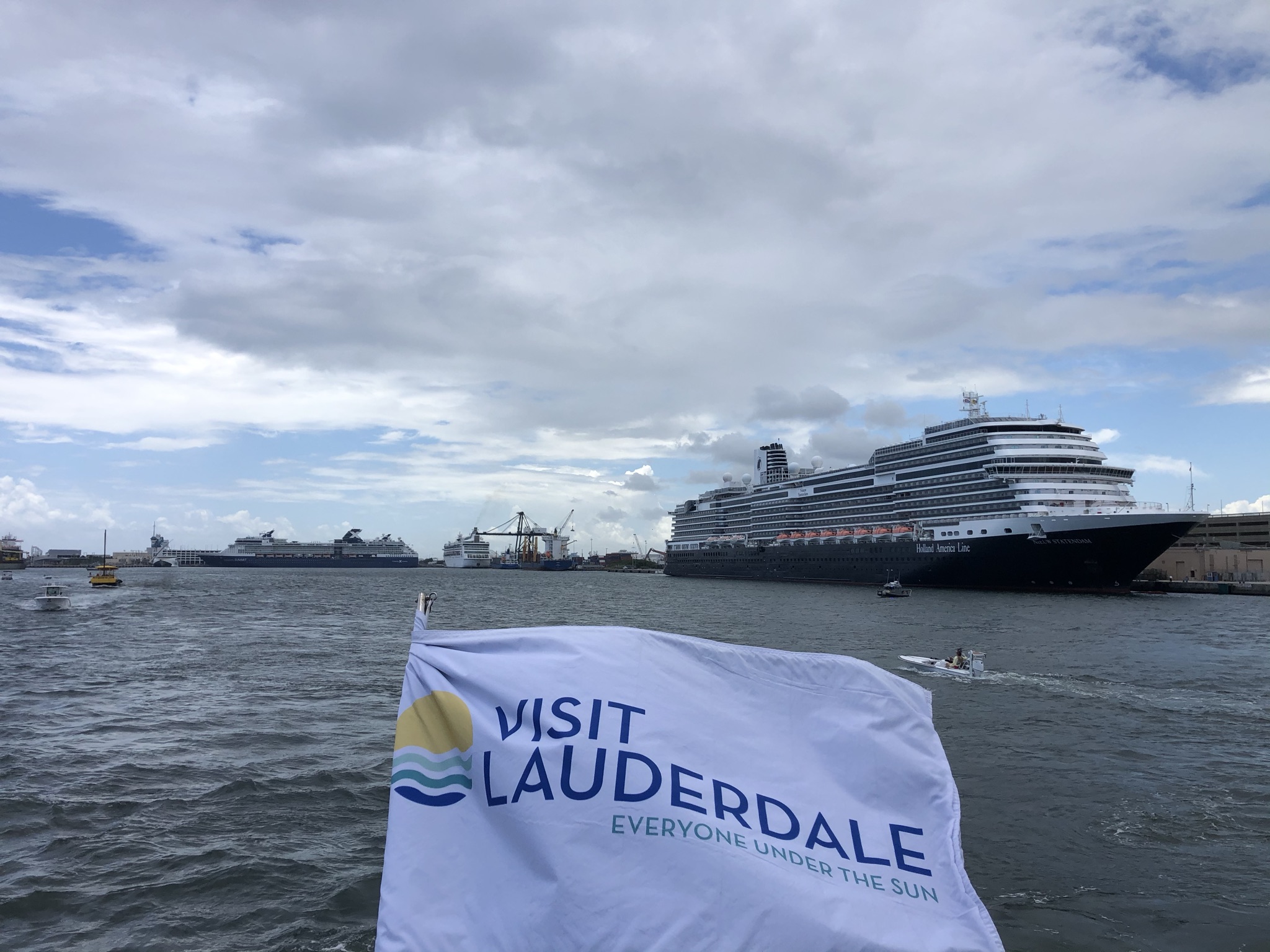 FLL Port busy today ? - Royal Caribbean Discussion - Royal Caribbean Blog