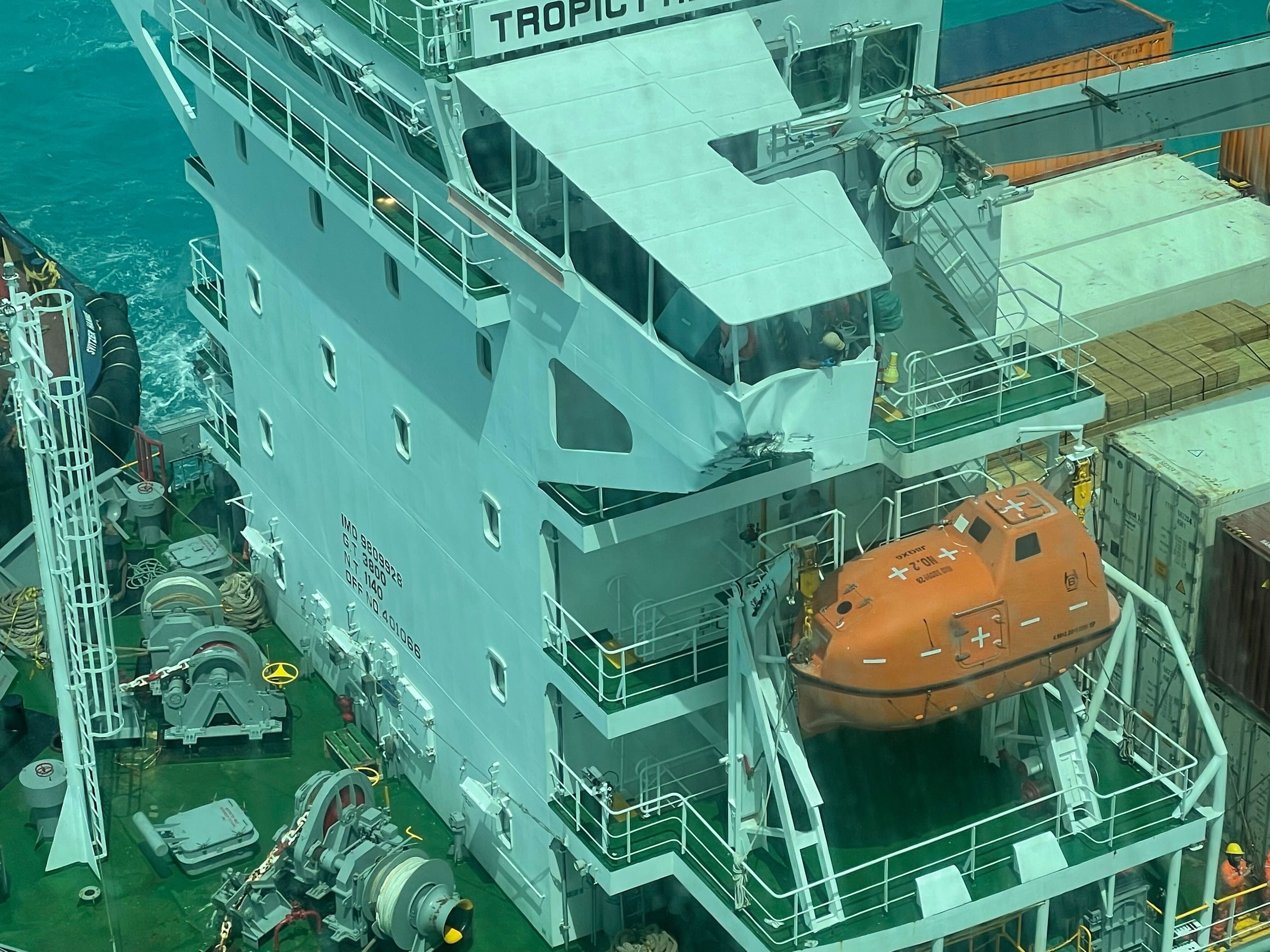 Mariner Of The Seas hit by Tropic Freedom Ship at Grand Bahama - Royal Caribbean News and Rumors ...