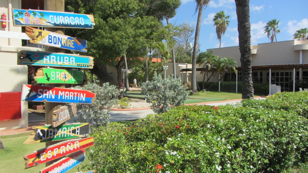 Review - Sunscape Resort, Spa & Casino Day Pass (Curacao) - Shore ...