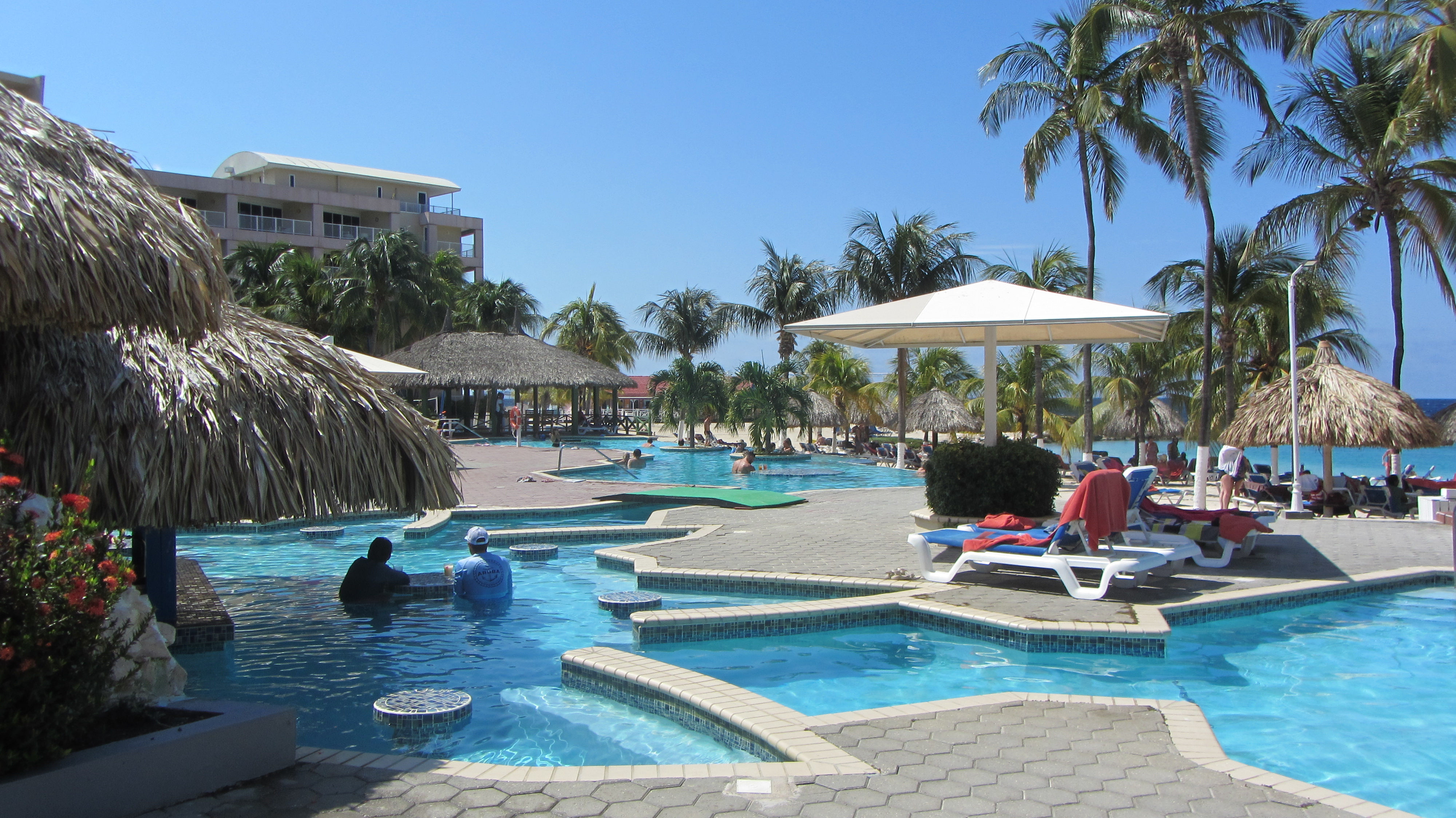 Review - Sunscape Resort, Spa & Casino Day Pass (Curacao) - Shore Excursions - Royal Caribbean Blog