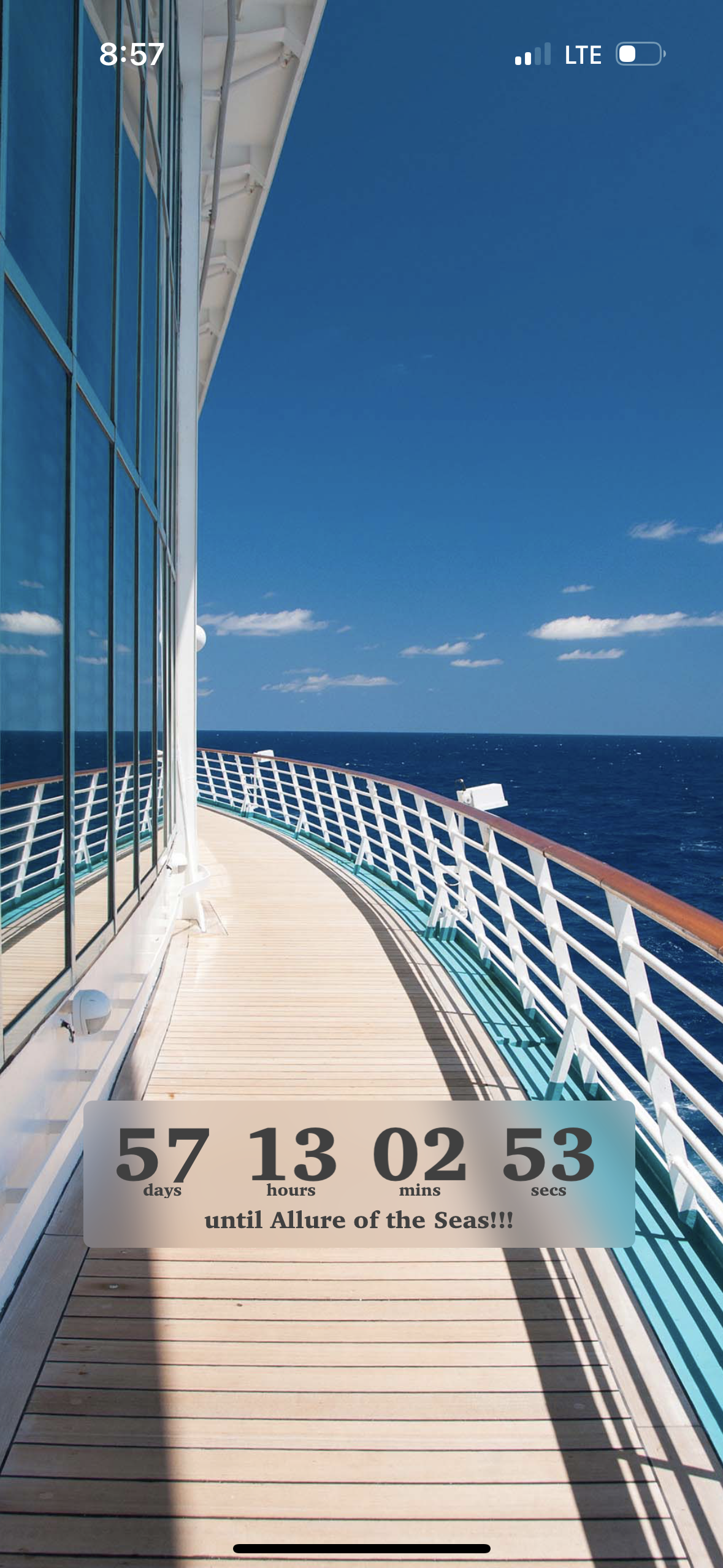 “Old White Woman is still kicking” Star Class - Harmony of the Seas ...