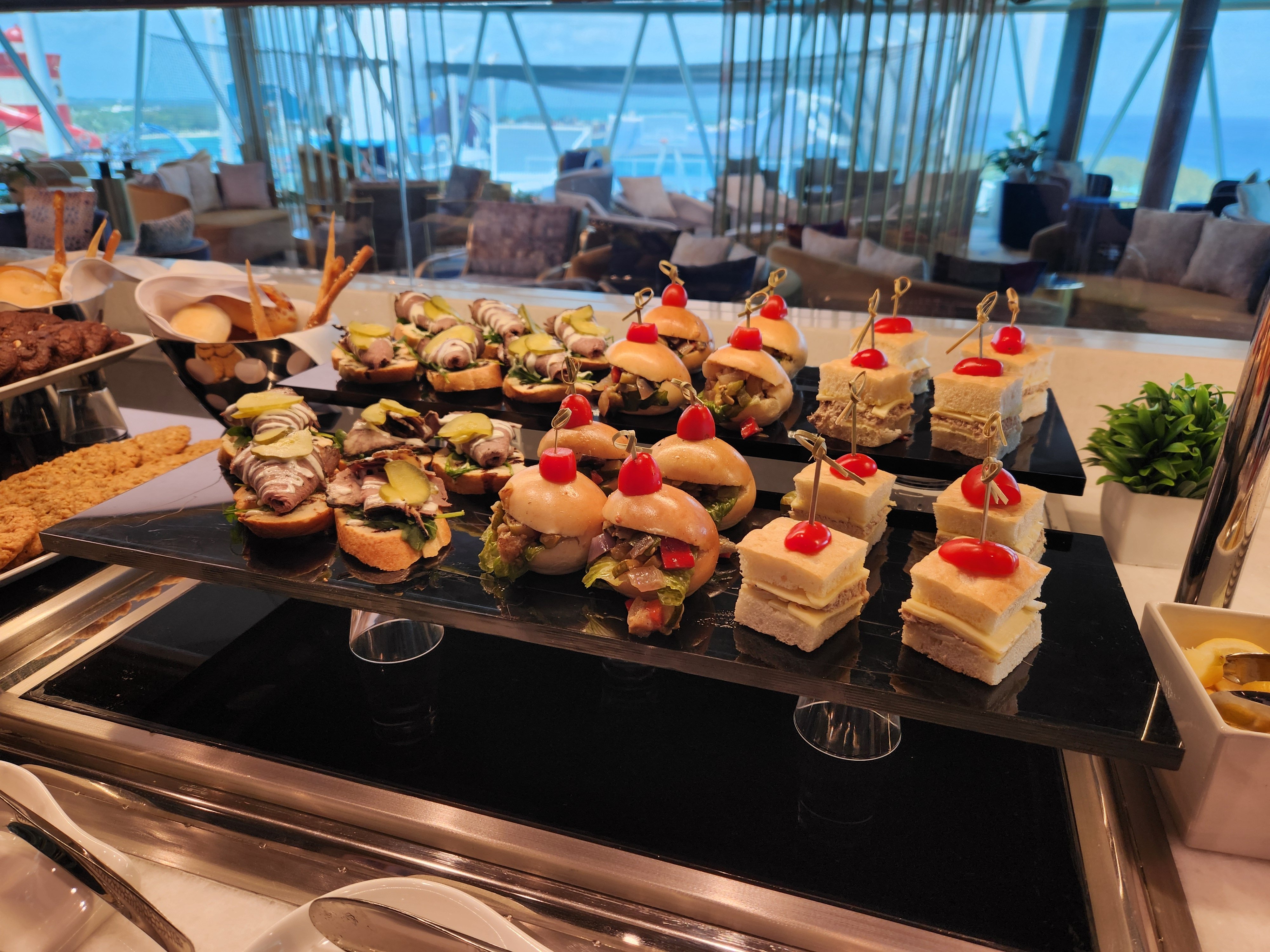 Not Another Inaugural Live Blog...Utopia of the Seas sailing 7/19/2024 ...