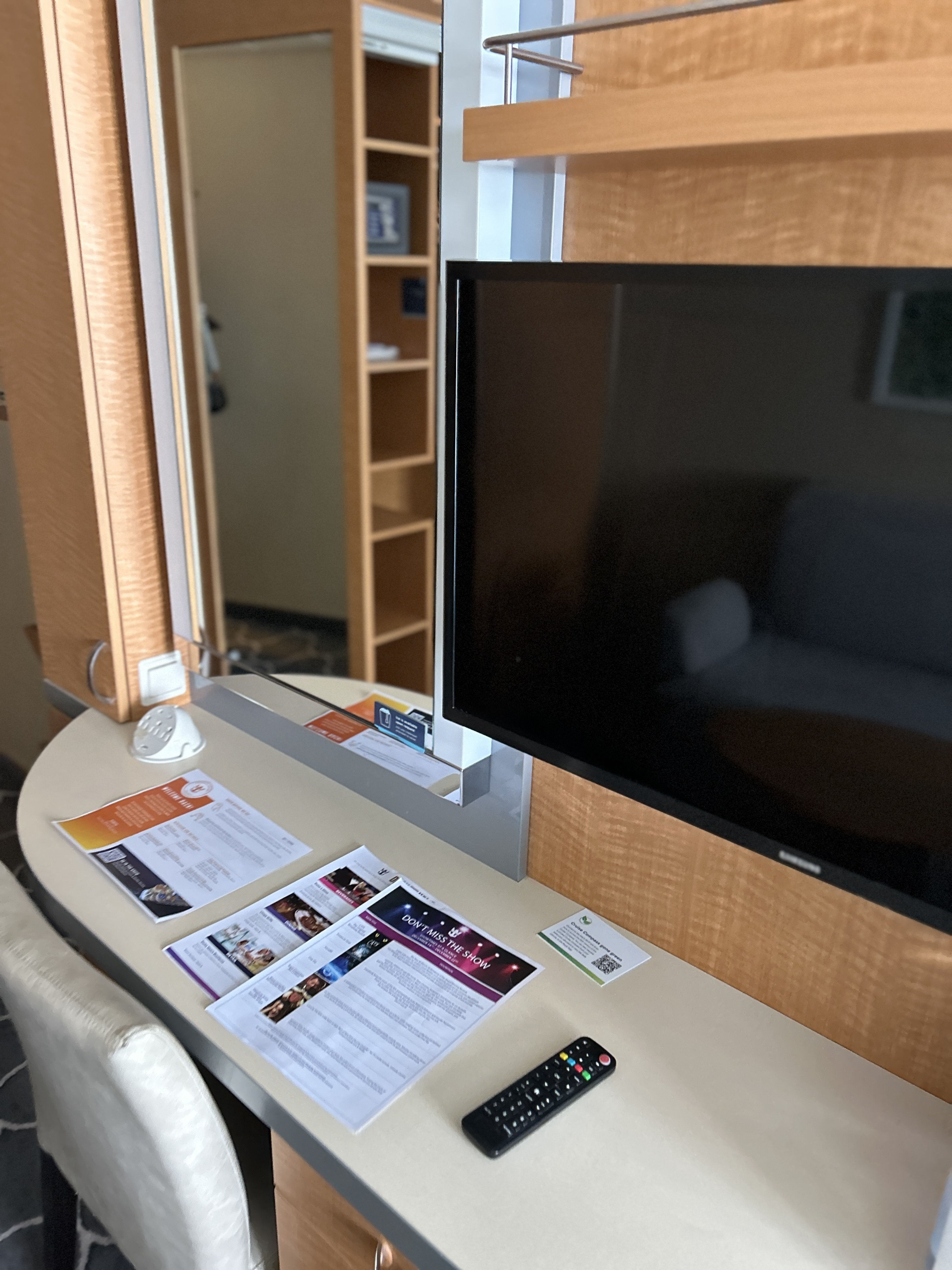 Oasis of the Seas room 10302 - Royal Caribbean Discussion - Royal Caribbean Blog