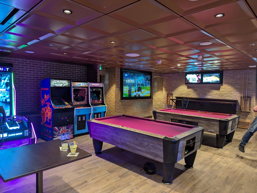 Join me on the newly-amped Allure of the Seas, 11-15 April 2025! - Page ...