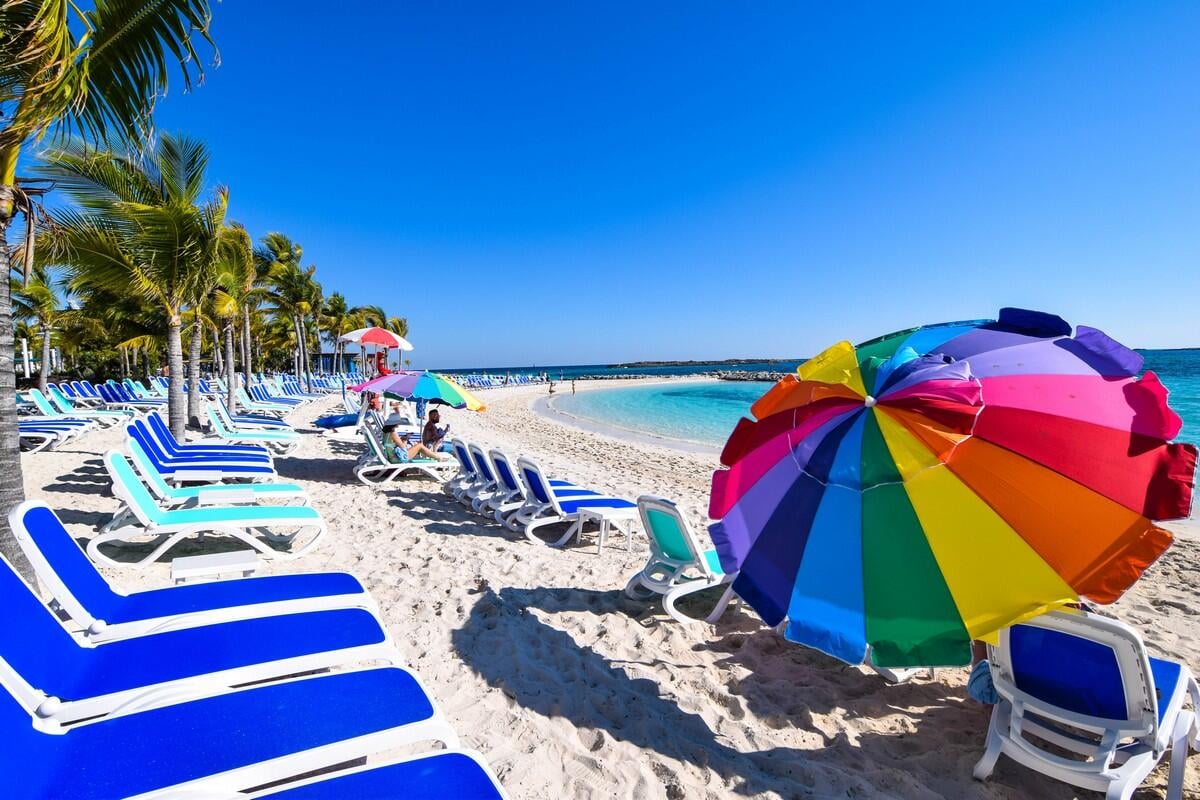 Hideaway Beach adults-only beach at CocoCay | Royal Caribbean Blog Hideaway Beach adults-only beach at CocoCay | Royal Caribbean Blog