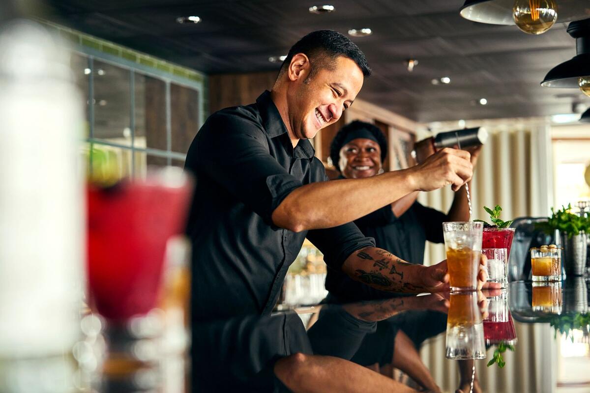 The best bar scene is only on two of Royal Caribbean's cruise ships ...