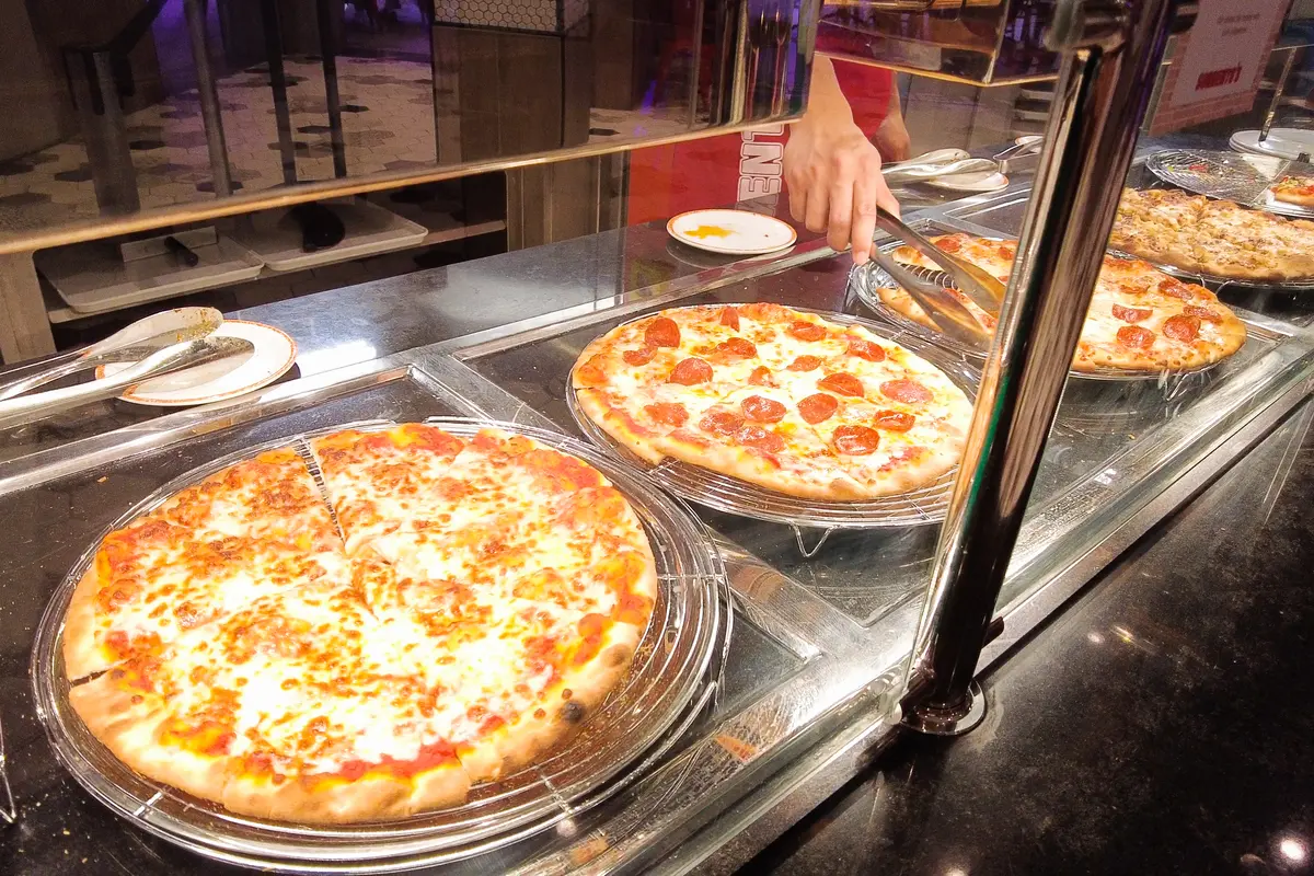 Royal Caribbean Free Restaurants, Ranked Worst To Best | Royal ...